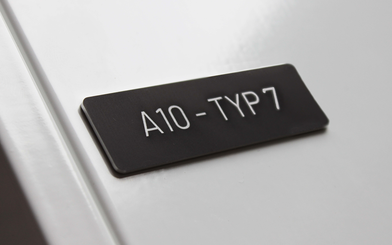 Engraved aluminium - Signomatic