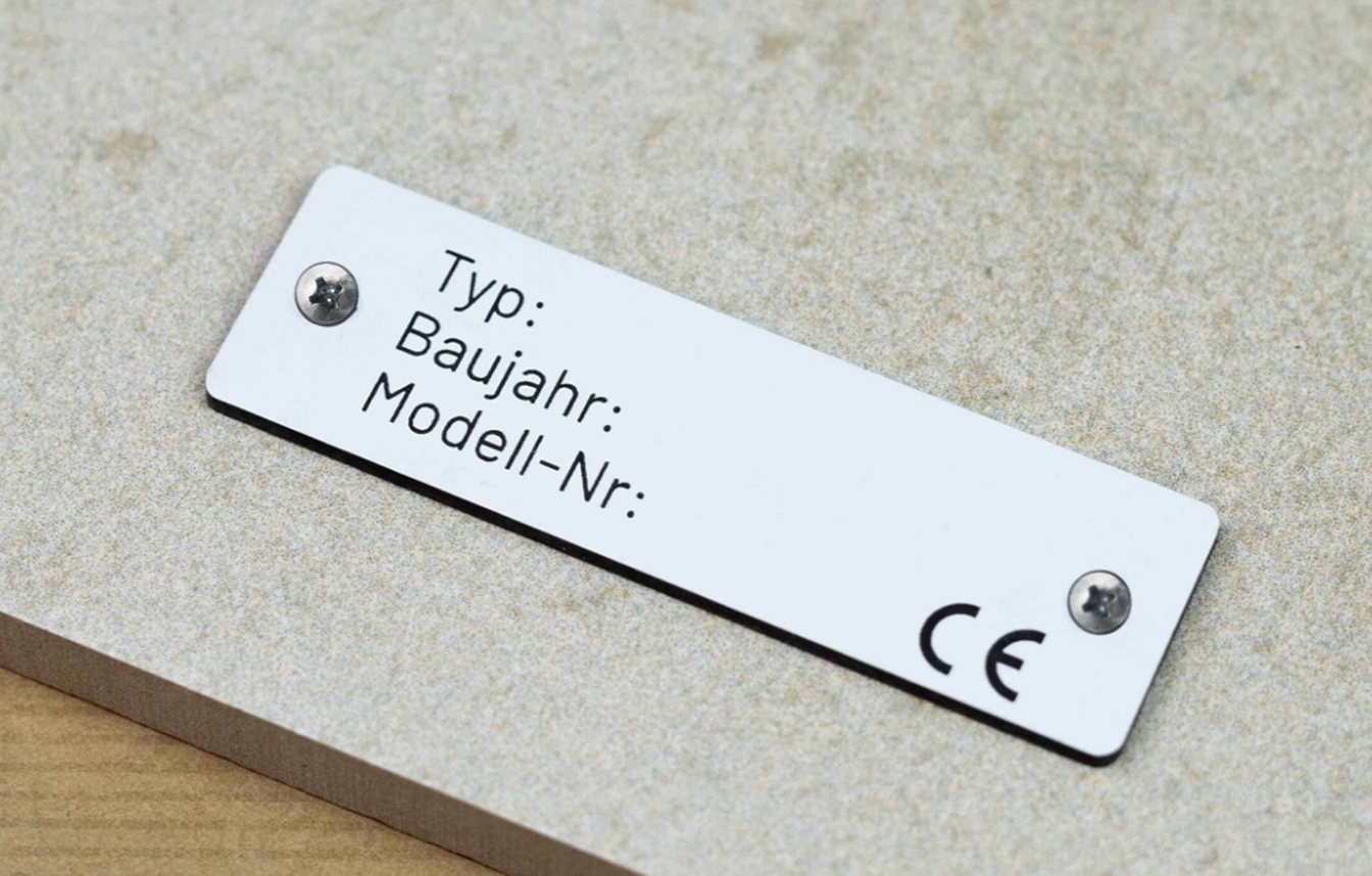 Typenschilder online mit Mengenrabatt - Schildermaxe