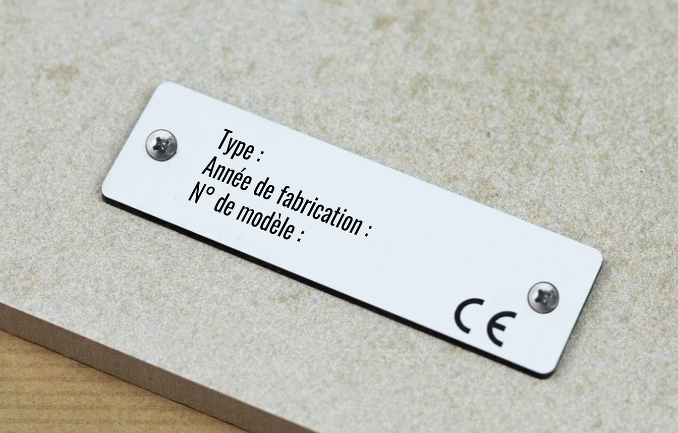 Plaque constructeur : types et informations - Plaqueomatic