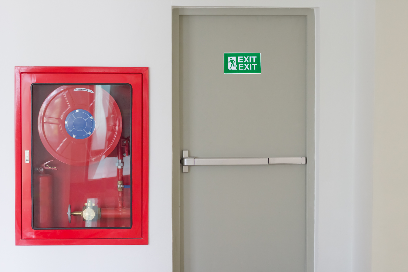 Custom Reflective Signs - Order online - Signomatic