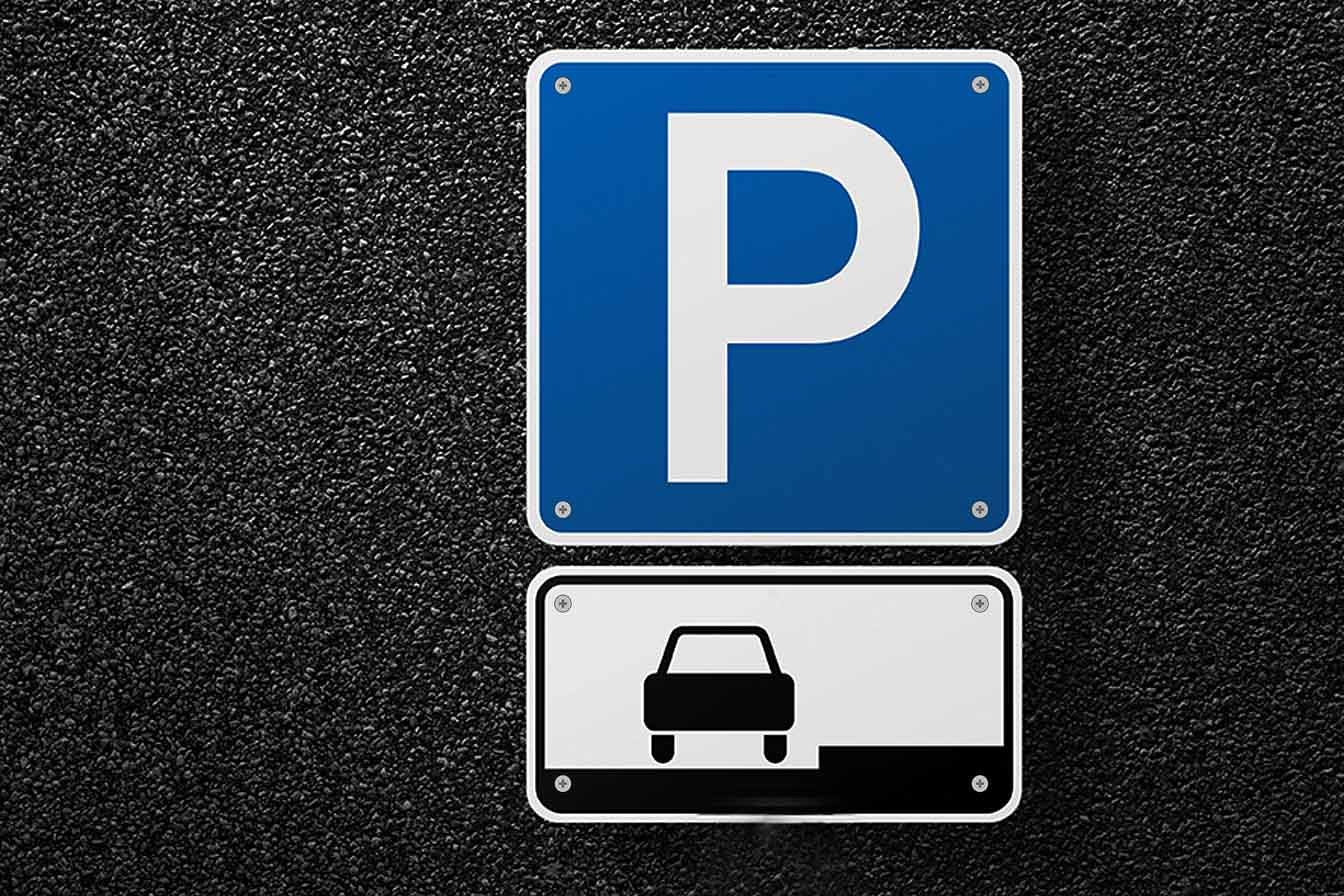 Custom road signs - Easy to design and order - Signomatic